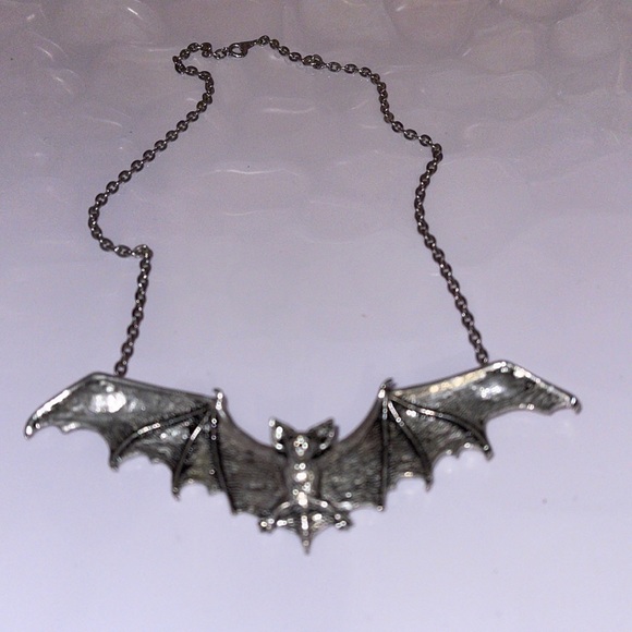 The Alchemy Carta | Jewelry | Rare The Alchemy Carta Bat 3d Necklace ...
